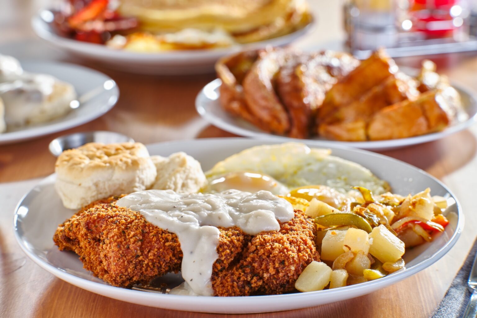 15 Best Diner Foods, Ranked For Hungry Nights Out